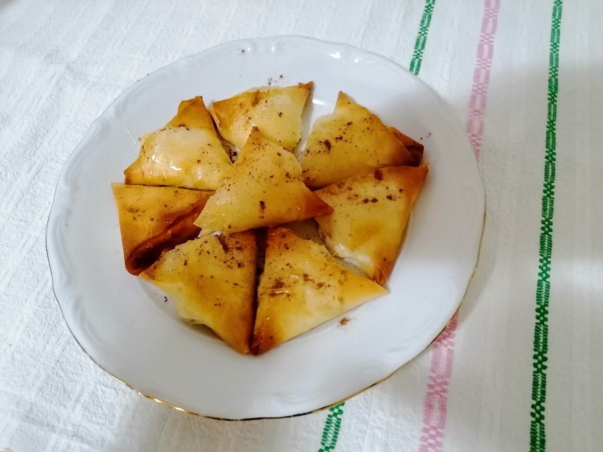 Τρίγωνα μυζηθροπιτάκια! - Family Time